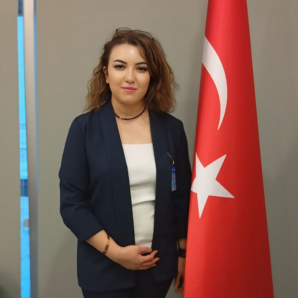 Eylem Canan Çöl Kimdir