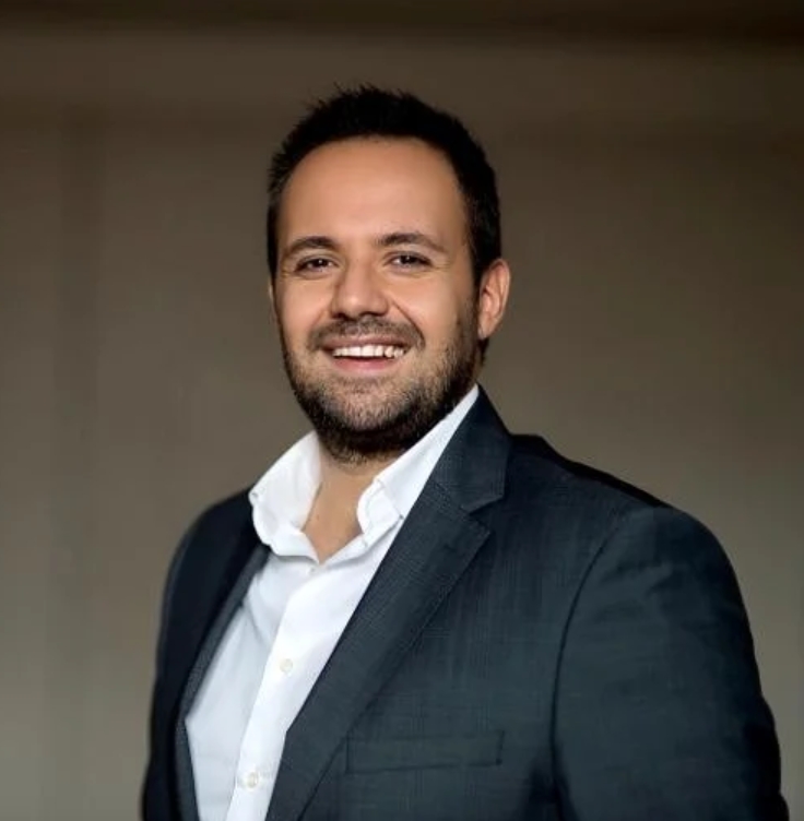 Tenor Murat Karahan Kimdir?